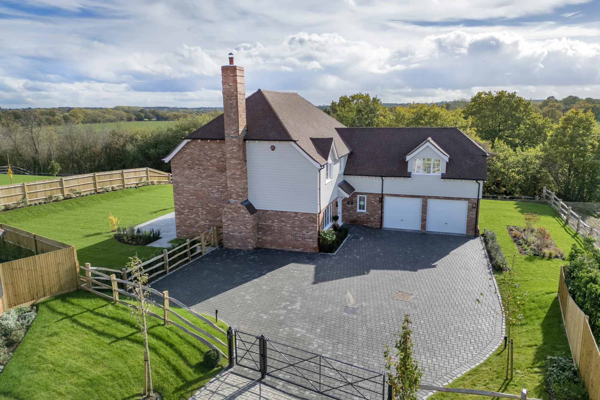 Pearson House - Canham Homes
